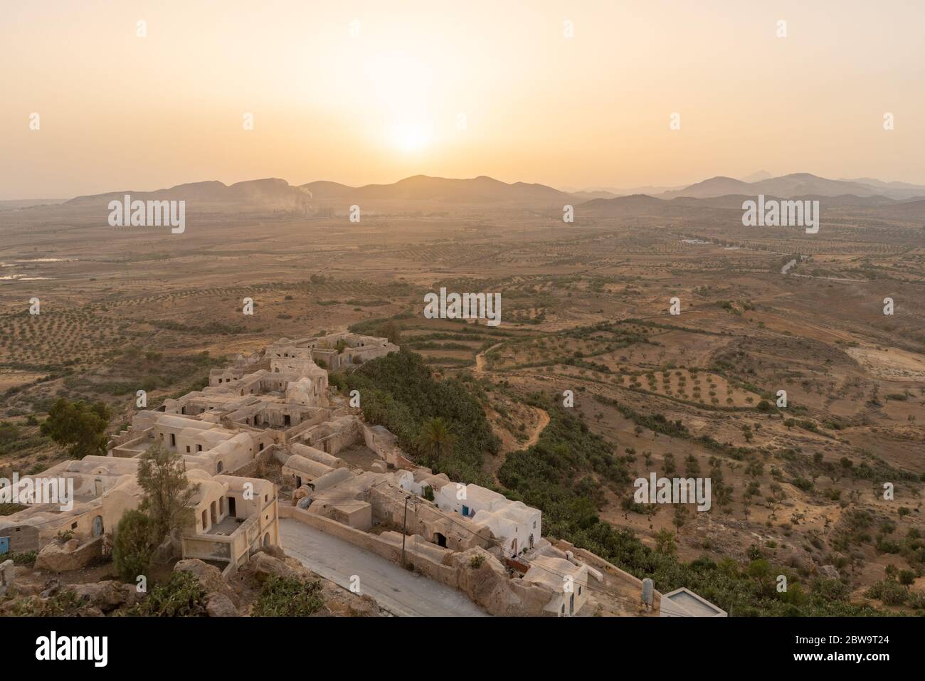 welcome to tunisia : takrouna Stock Photo - Alamy