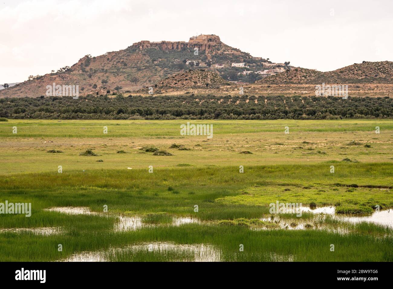 Takrouna village hi-res stock photography and images - Alamy