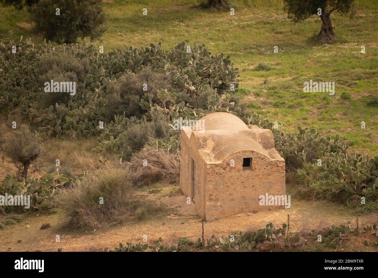 Welcome to tunisia : takrouna Stock Photo - Alamy