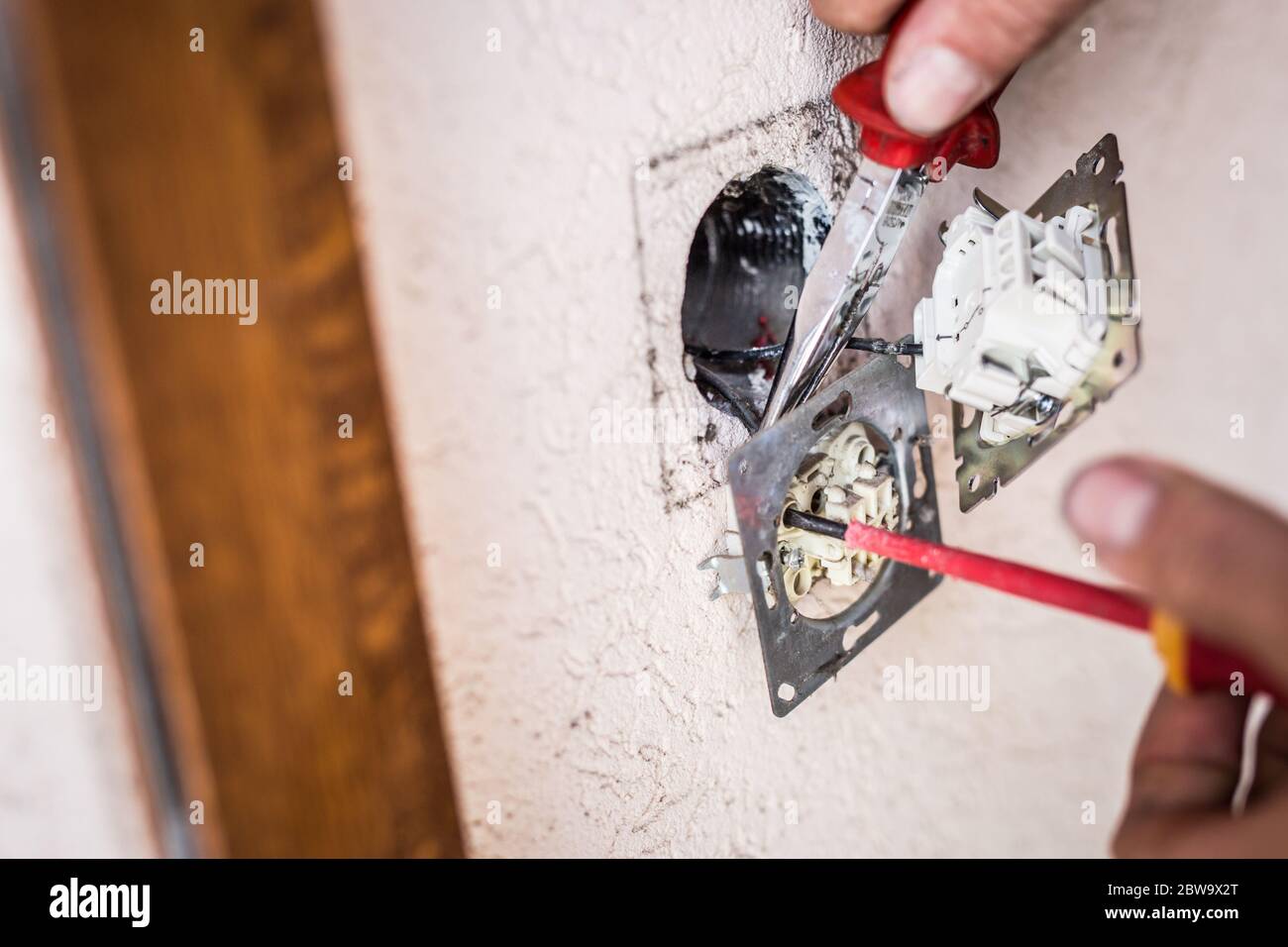 Wiring a socket hi-res stock photography and images - Alamy