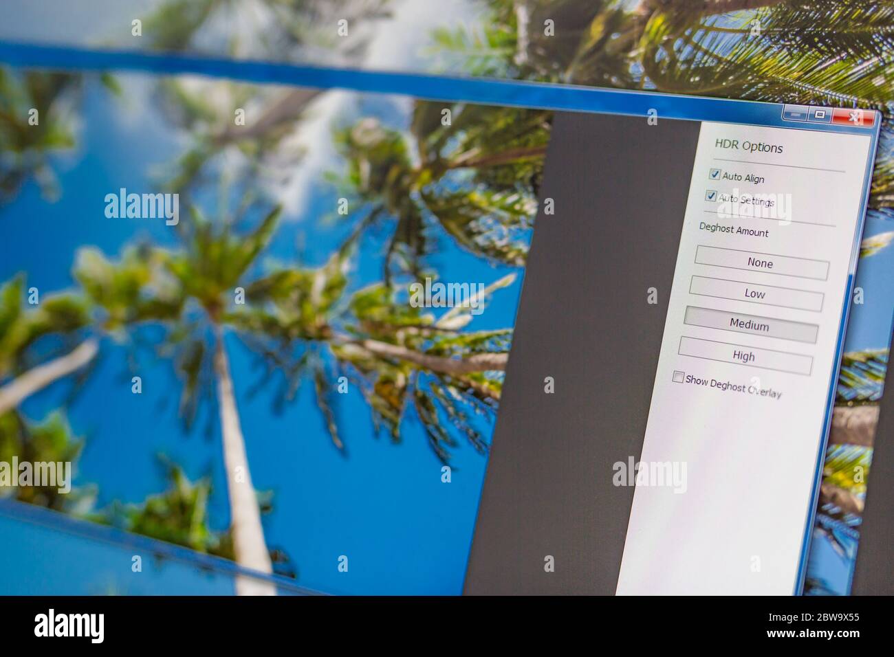 Photographer camera editor monitor design laptop photo screen ...
