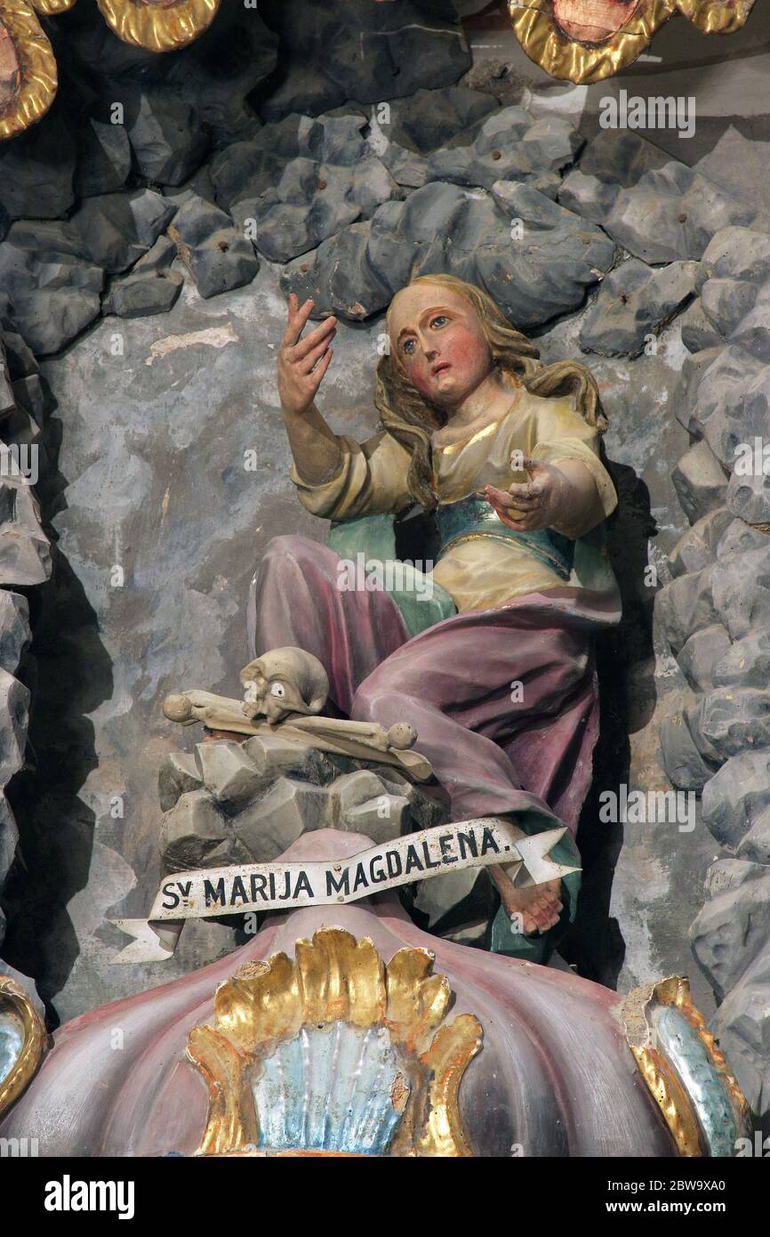 Mary magdalene statue hi-res stock photography and images - Alamy