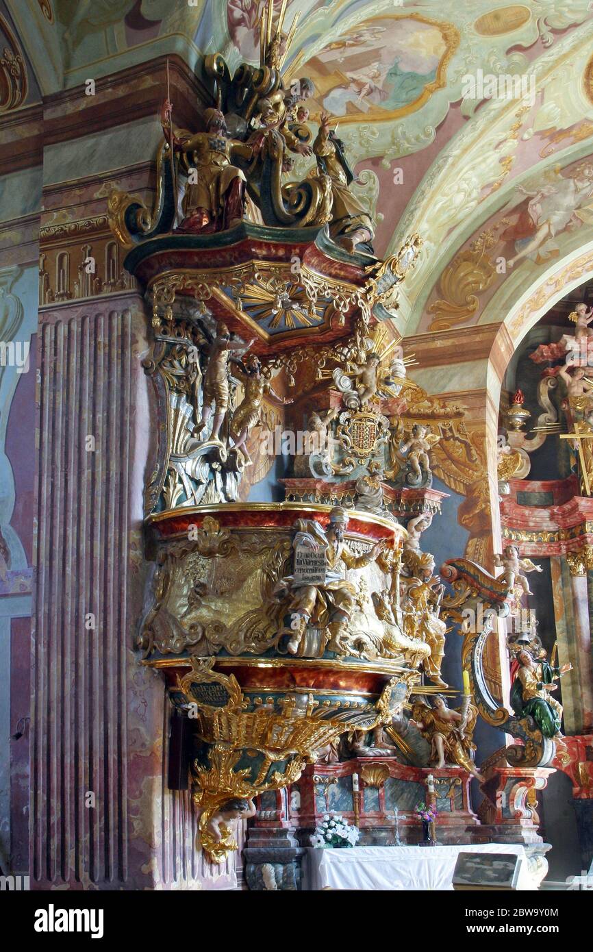 Baroque catholic pulpit church hi-res stock photography and images - Alamy