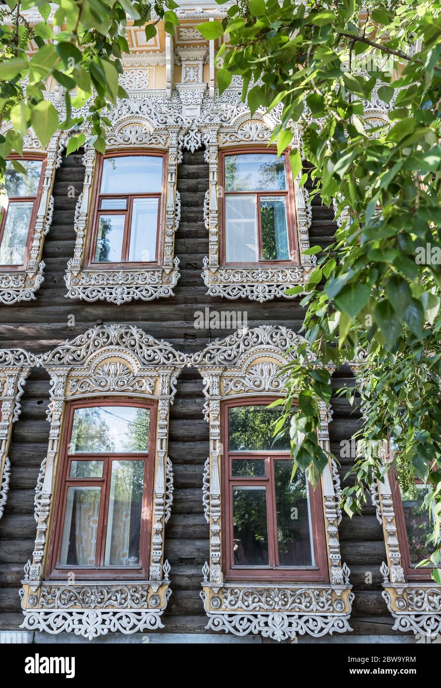 Old windows design hi-res stock photography and images - Alamy