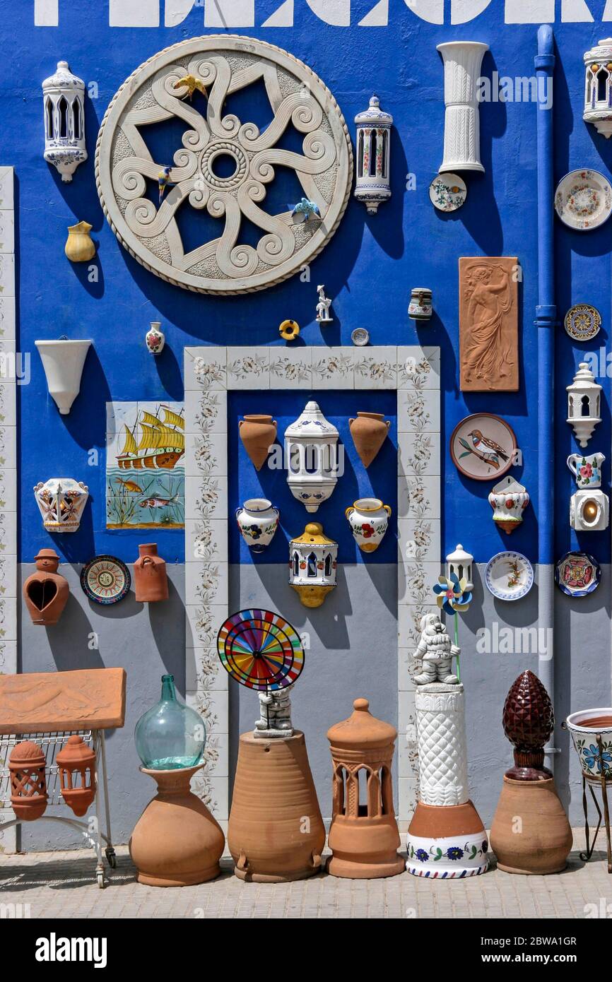 Ceramica mallorquina hi-res stock photography and images - Alamy