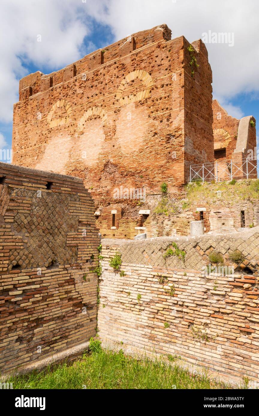 Ancient roman city of ostia antica hi-res stock photography and images ...