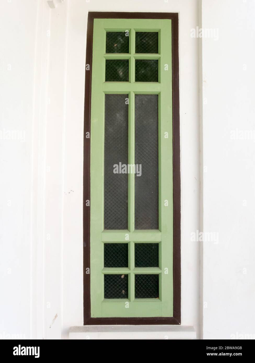 Vintage wooden window Stock Photo - Alamy