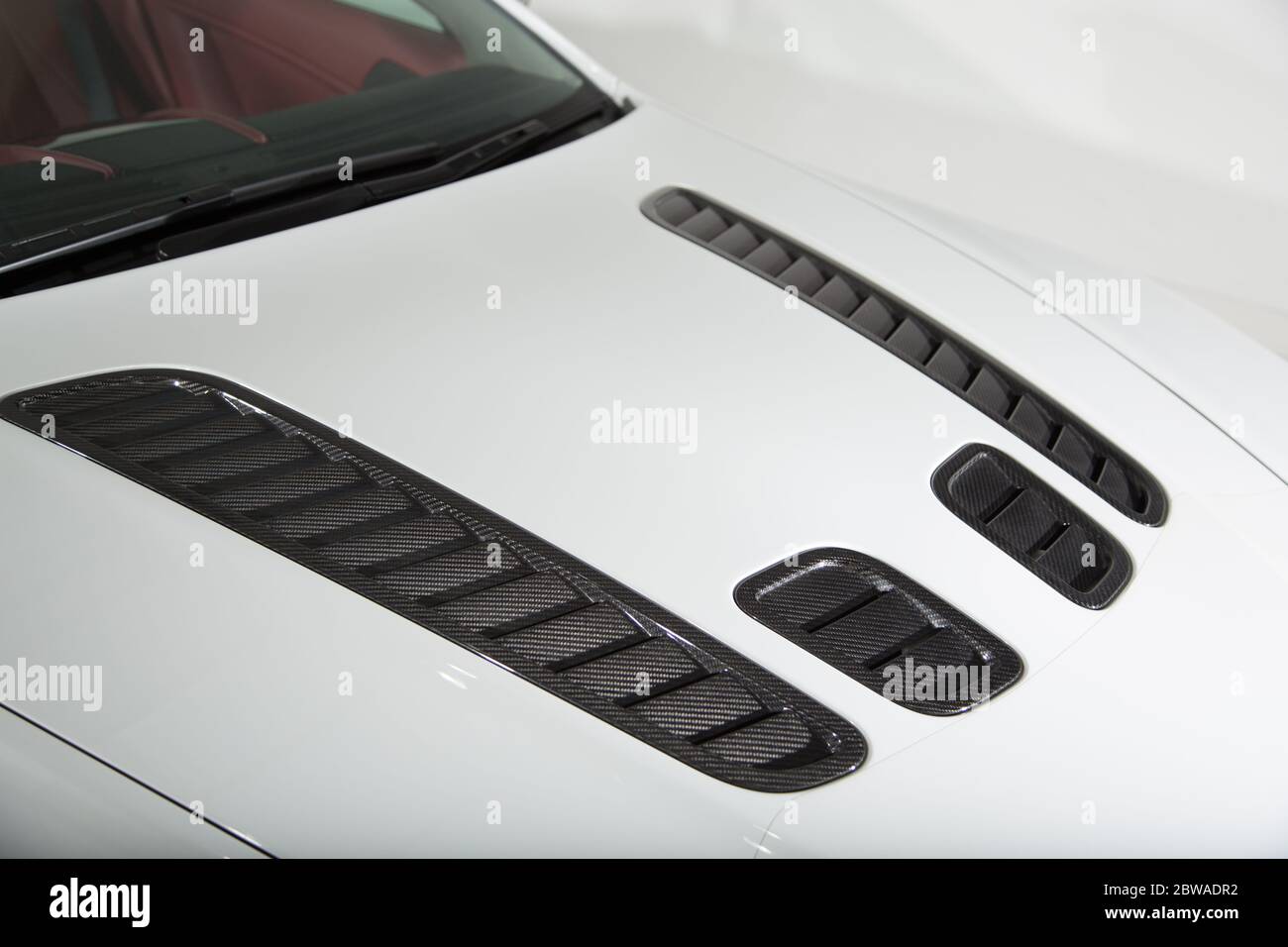 Carbon bonnet hi-res stock photography and images - Alamy