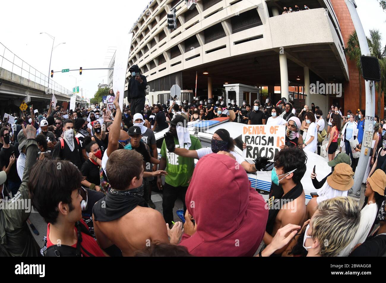 Engage the gear hi-res stock photography and images - Alamy