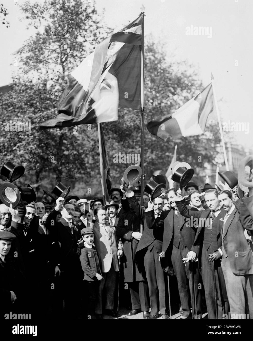 Italian fashion old Black and White Stock Photos & Images - Alamy