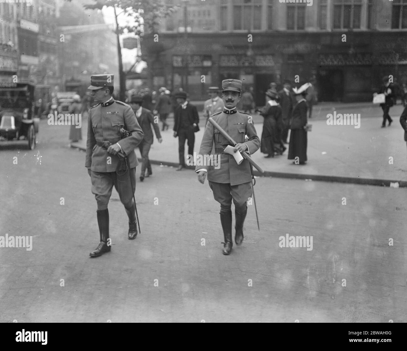 London marconi house Black and White Stock Photos & Images - Alamy