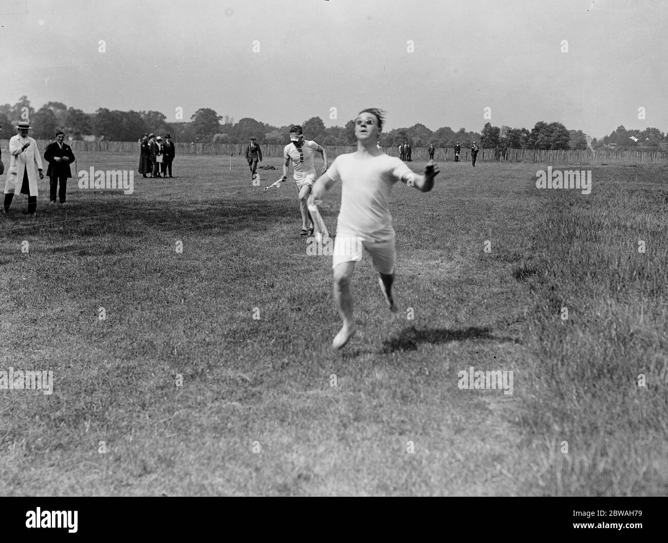 1920s london fashion hi-res stock photography and images - Alamy