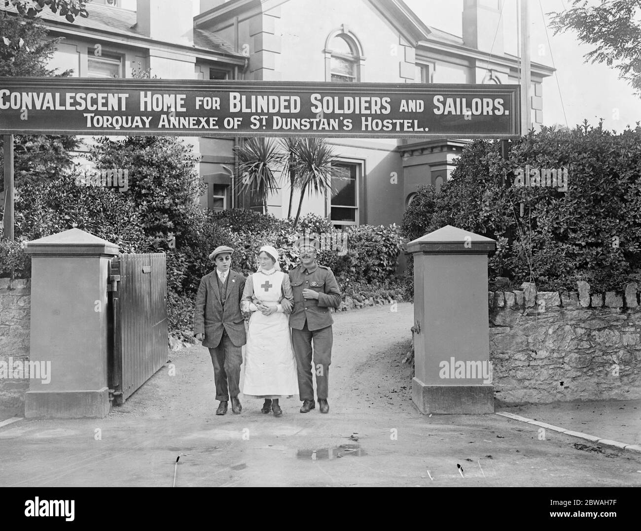 St dunstan s hi-res stock photography and images - Alamy