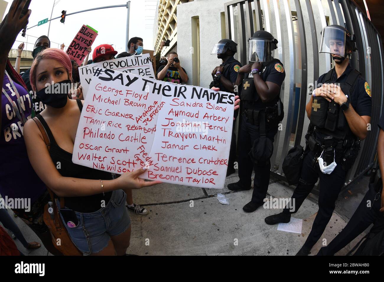 Protestors miami may 30, 2020 hi-res stock photography and images - Alamy