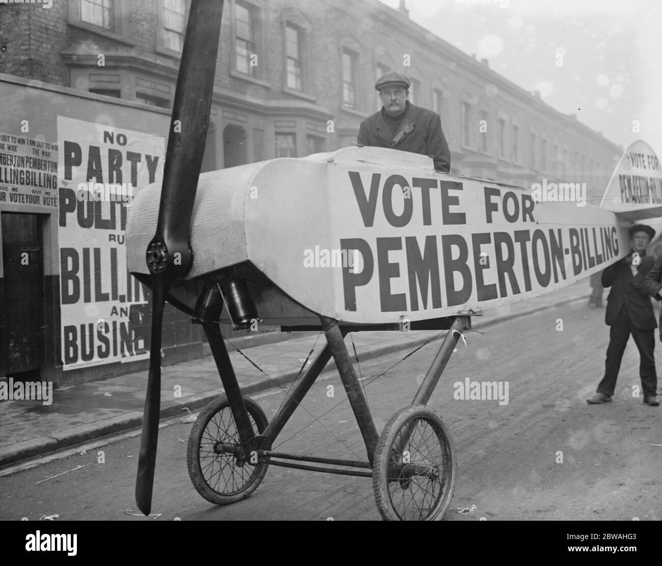 1920s poster party hi-res stock photography and images - Alamy
