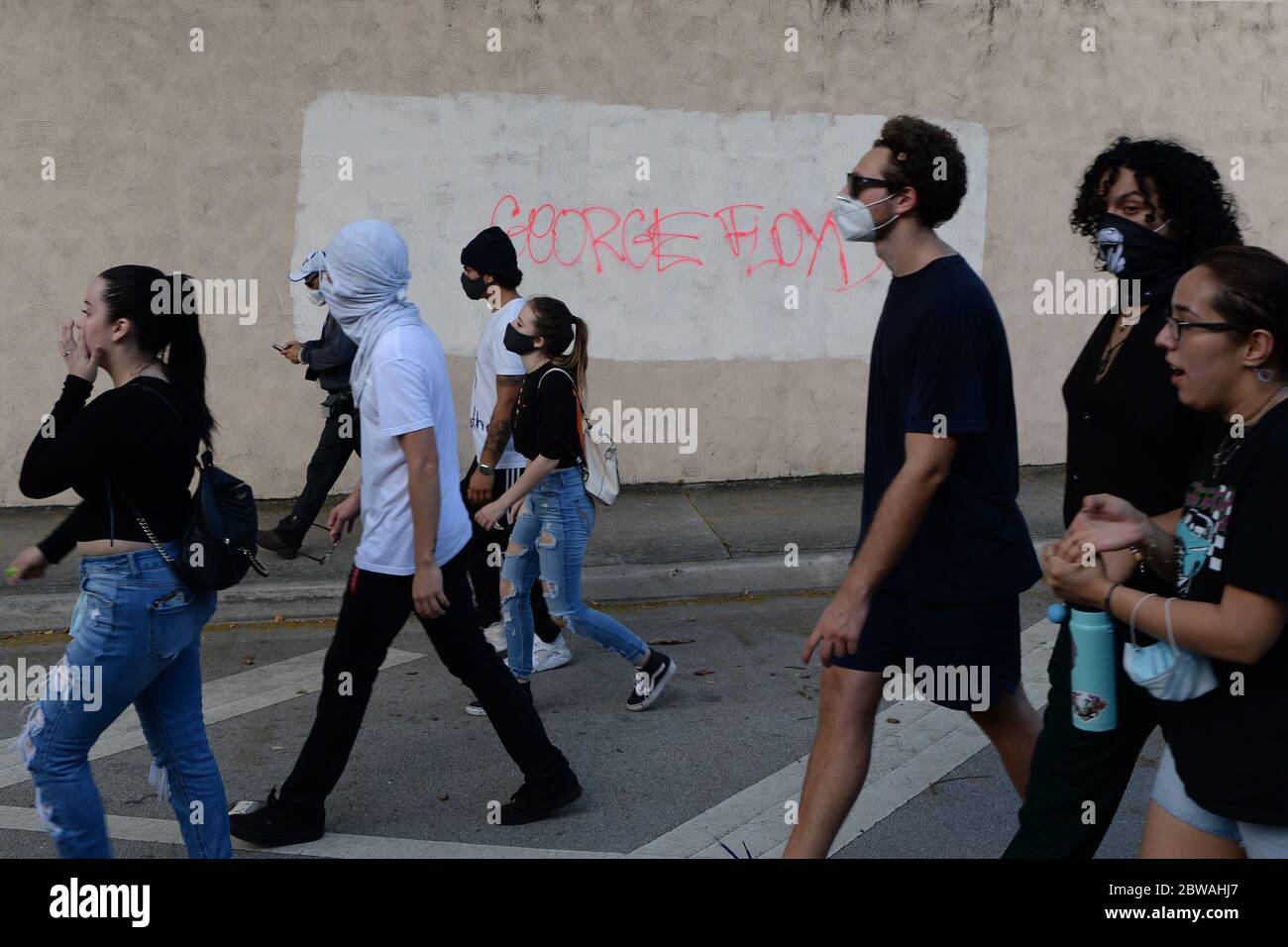 Protestors miami may 30, 2020 hi-res stock photography and images - Alamy
