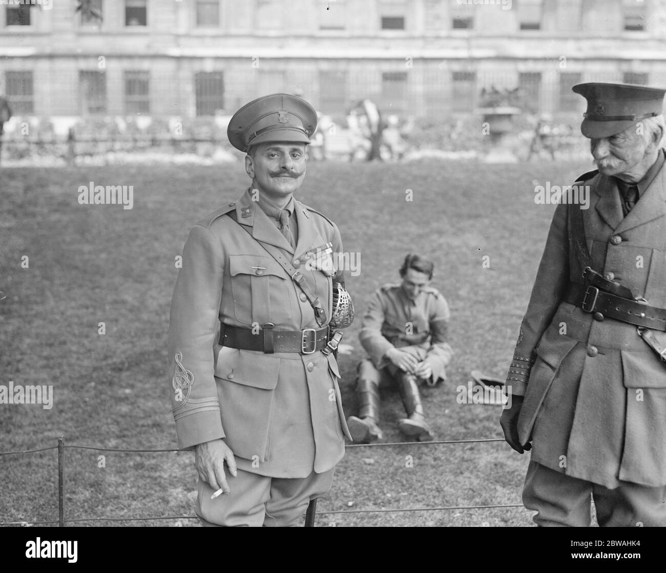 Uniform for a lt colonel hi-res stock photography and images - Alamy