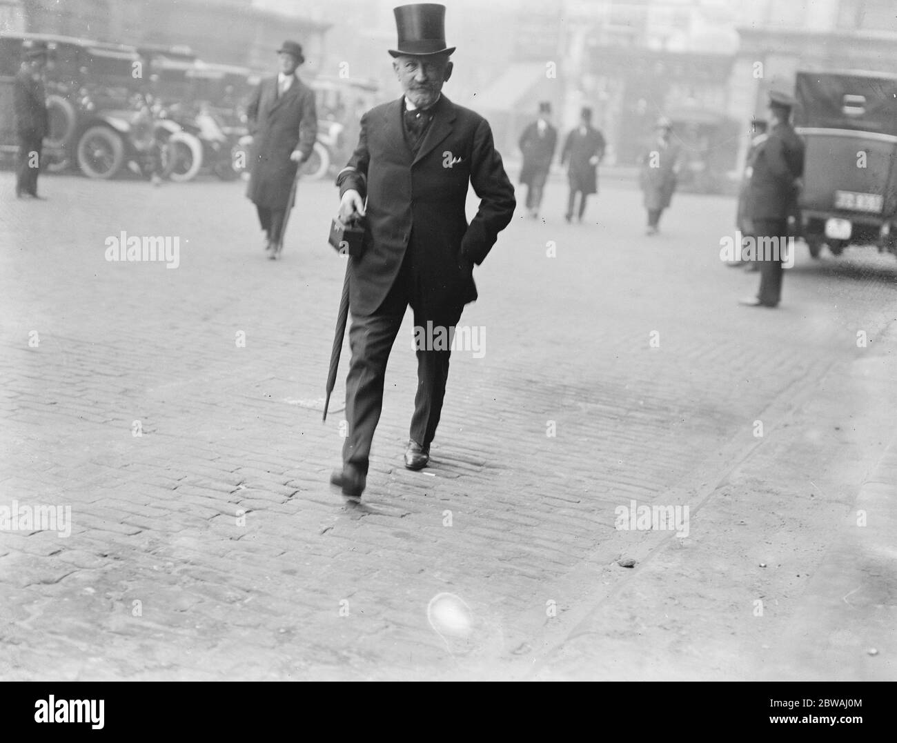 Stern street Black and White Stock Photos & Images - Alamy