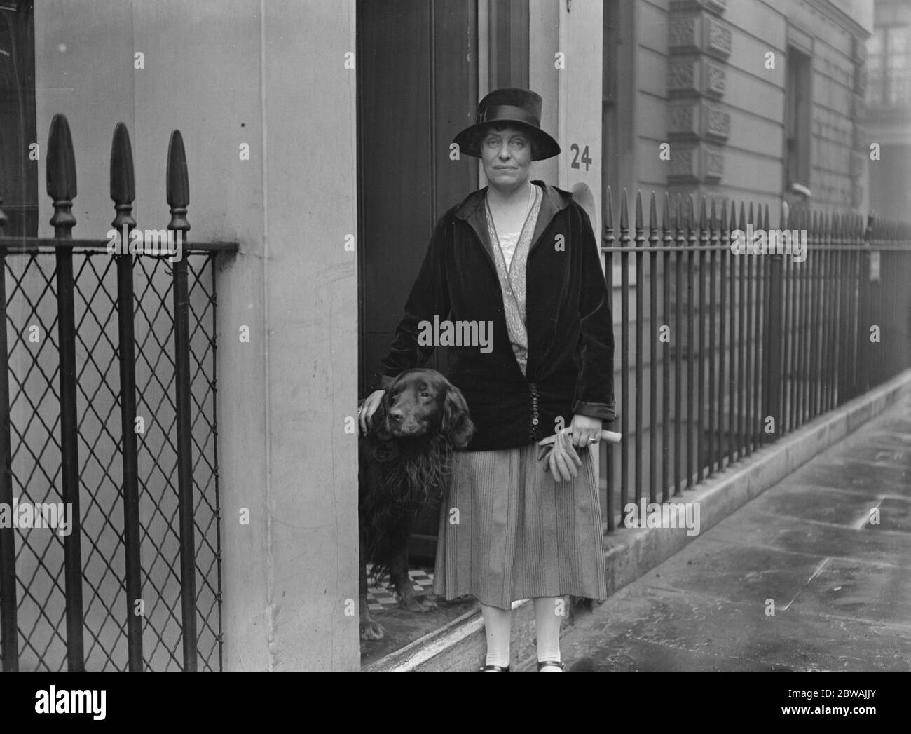 Modiano hi-res stock photography and images - Alamy