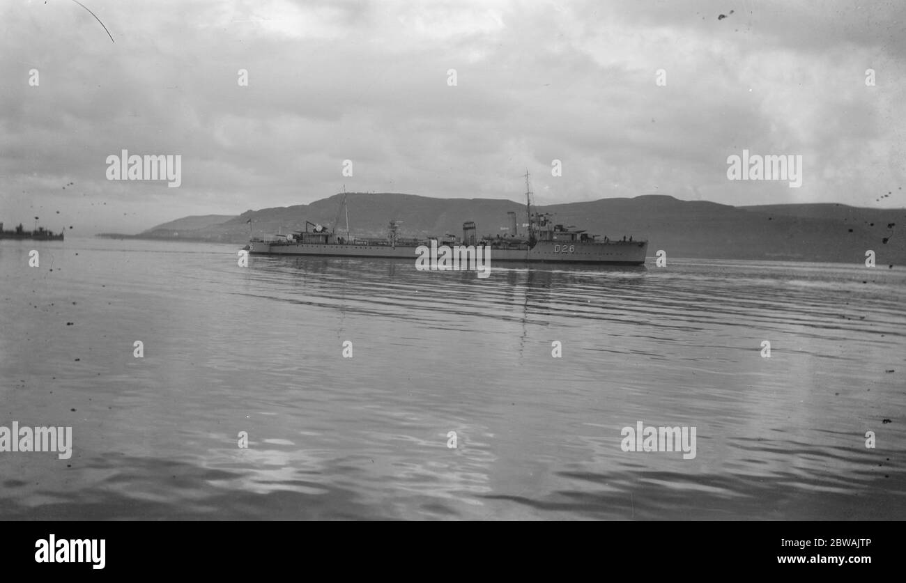 Hms wild swan hi-res stock photography and images - Alamy