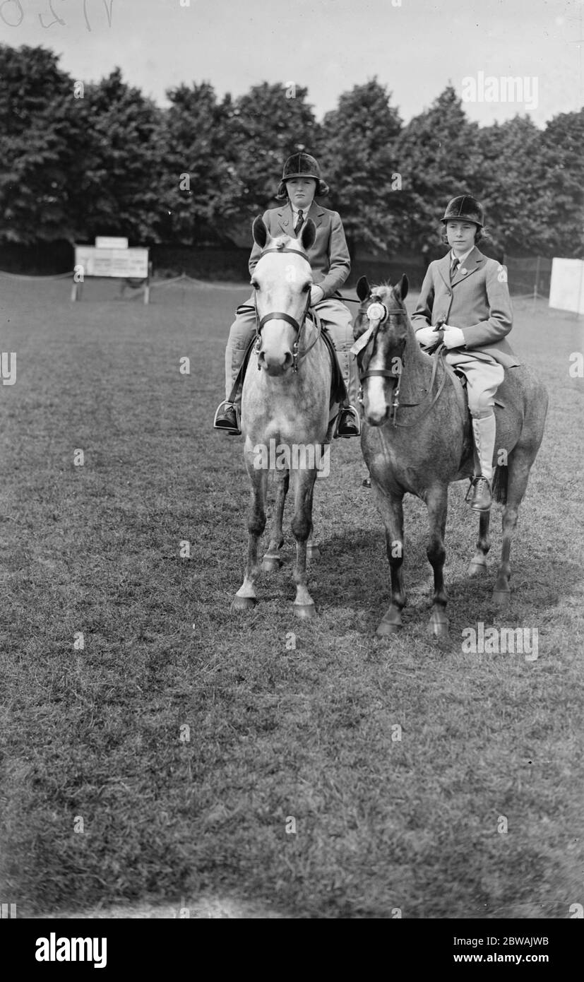 Richmond Horse Show Hon Pamela Digby (later Pamela Harriman ) and her ...
