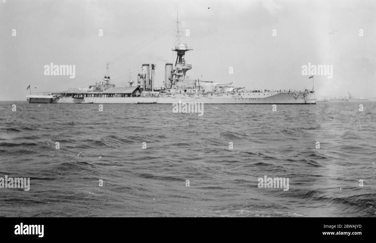 Iron duke class battleship at Black and White Stock Photos & Images - Alamy