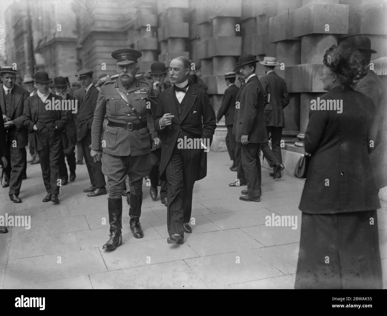 J grierson hi-res stock photography and images - Alamy