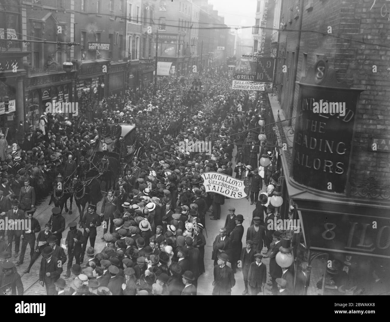 Dublin for her funeral hi-res stock photography and images - Alamy