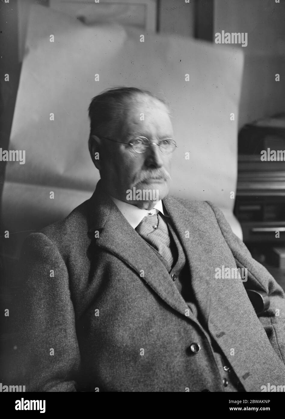 William malley hi-res stock photography and images - Alamy