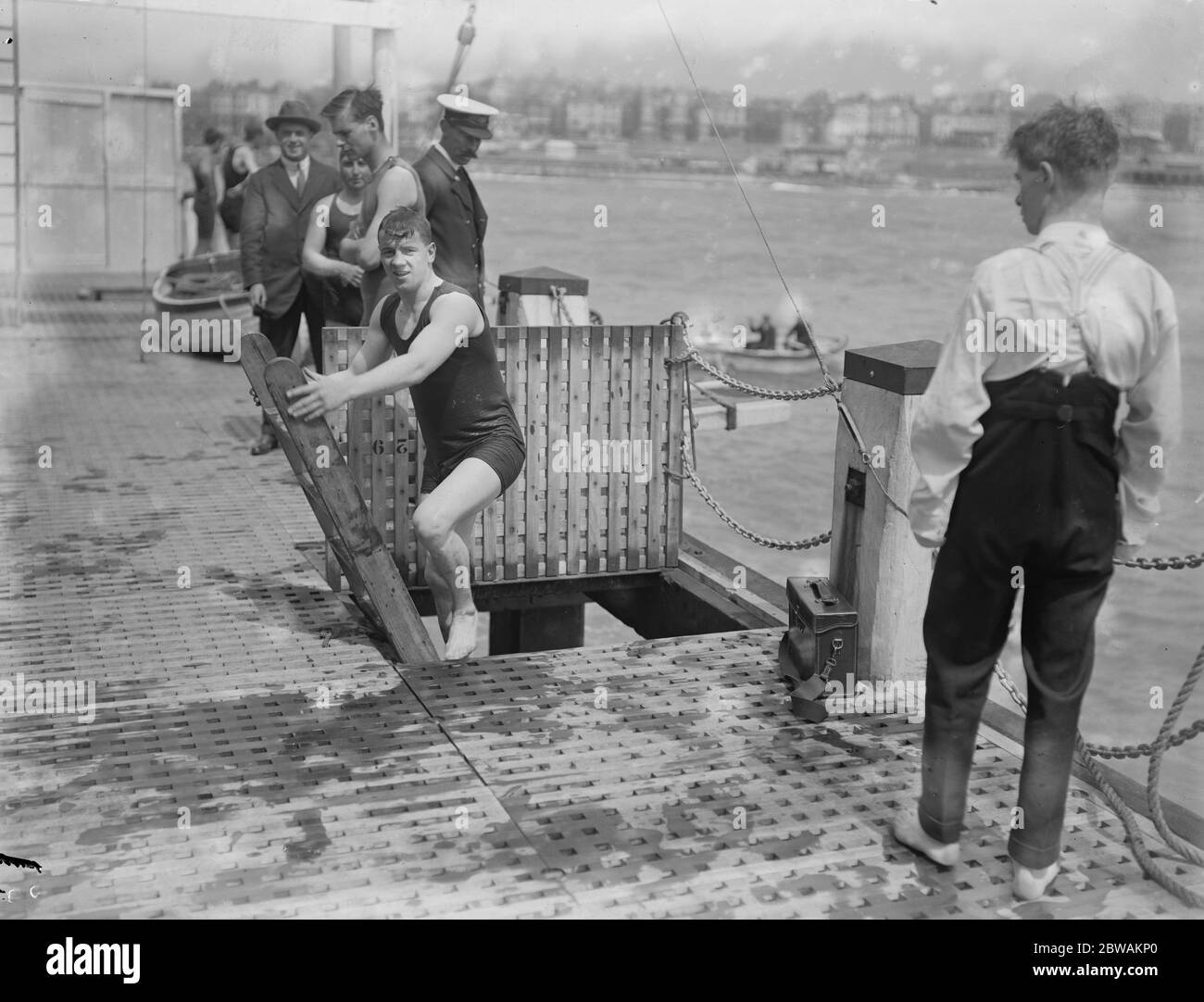 Brighton boxing hi-res stock photography and images - Alamy