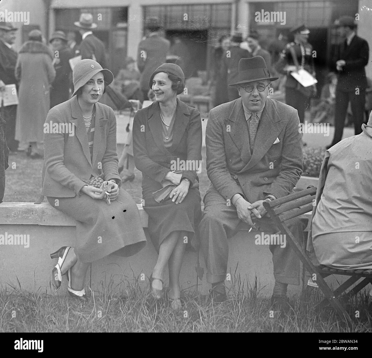 Household Brigade Flying Meeting at Heston Earl and Countess of ...