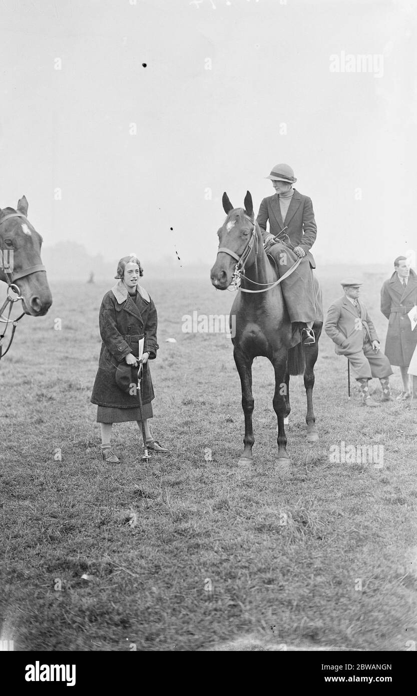 Lady helen hi-res stock photography and images - Alamy