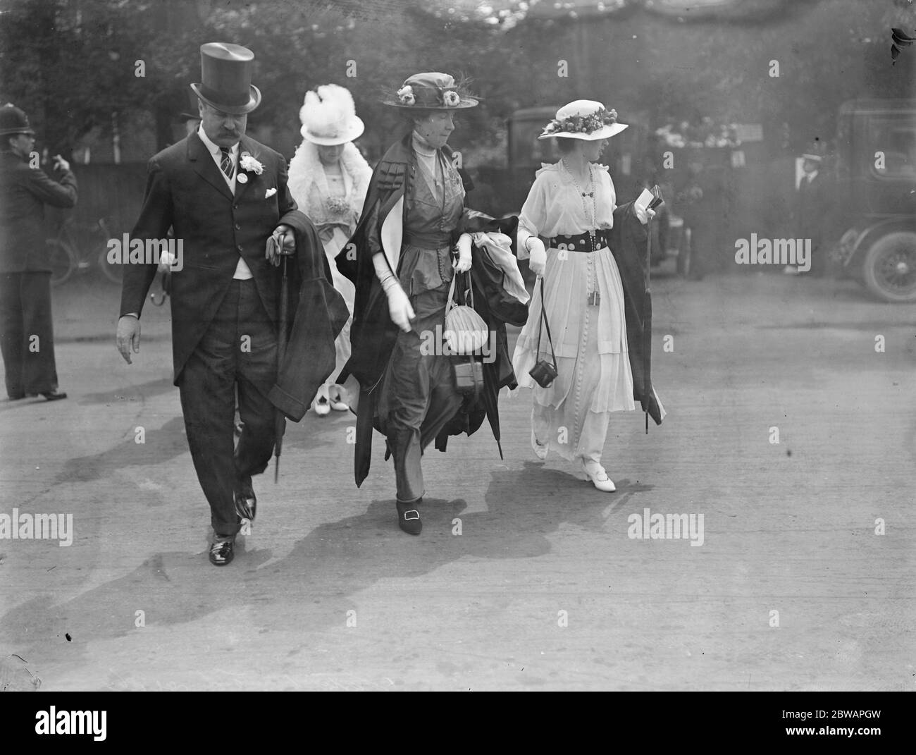 Lord and Lady Derby arriving at Royal Ascot Races Stock Photo - Alamy