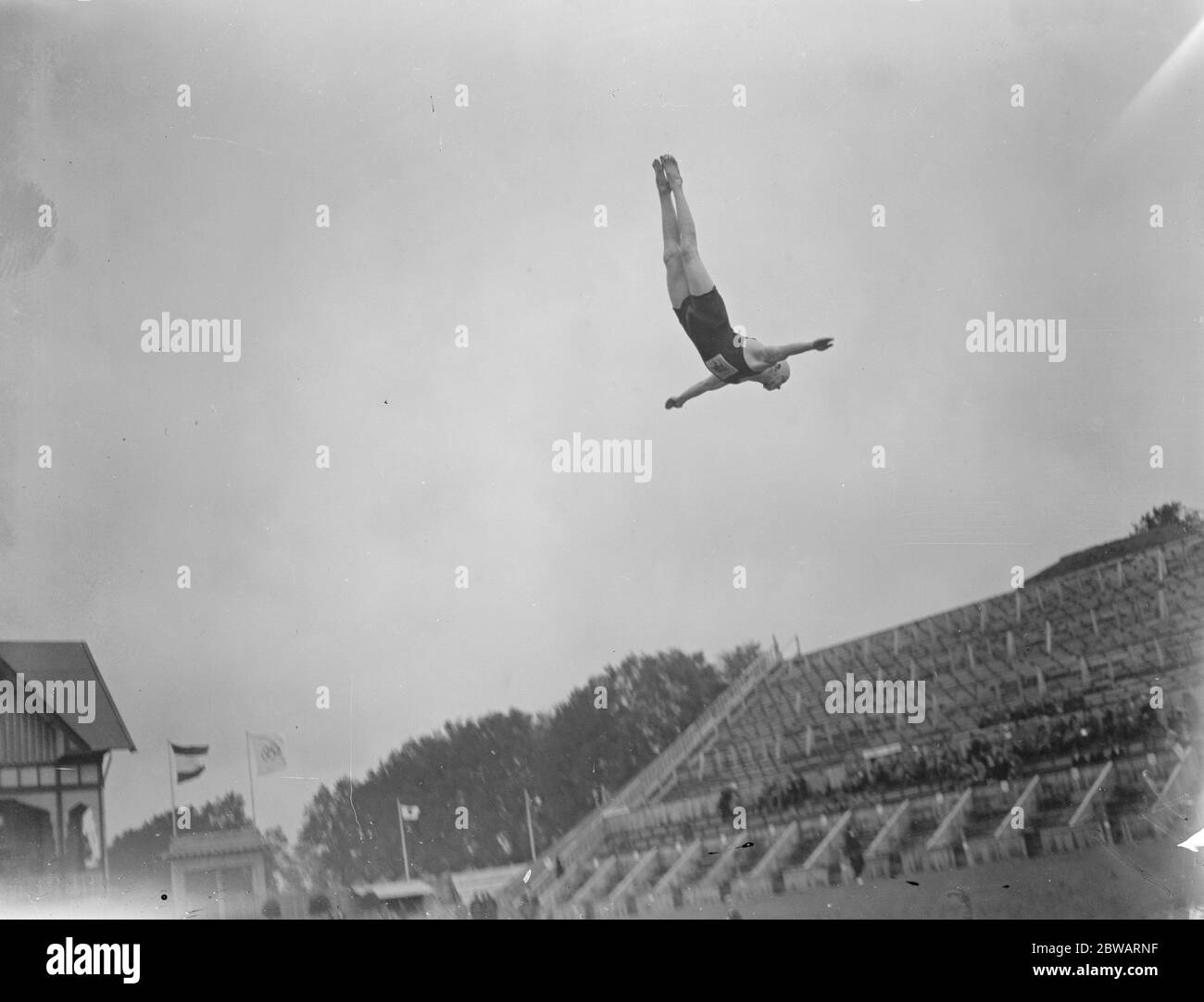 High diving hi-res stock photography and images - Alamy