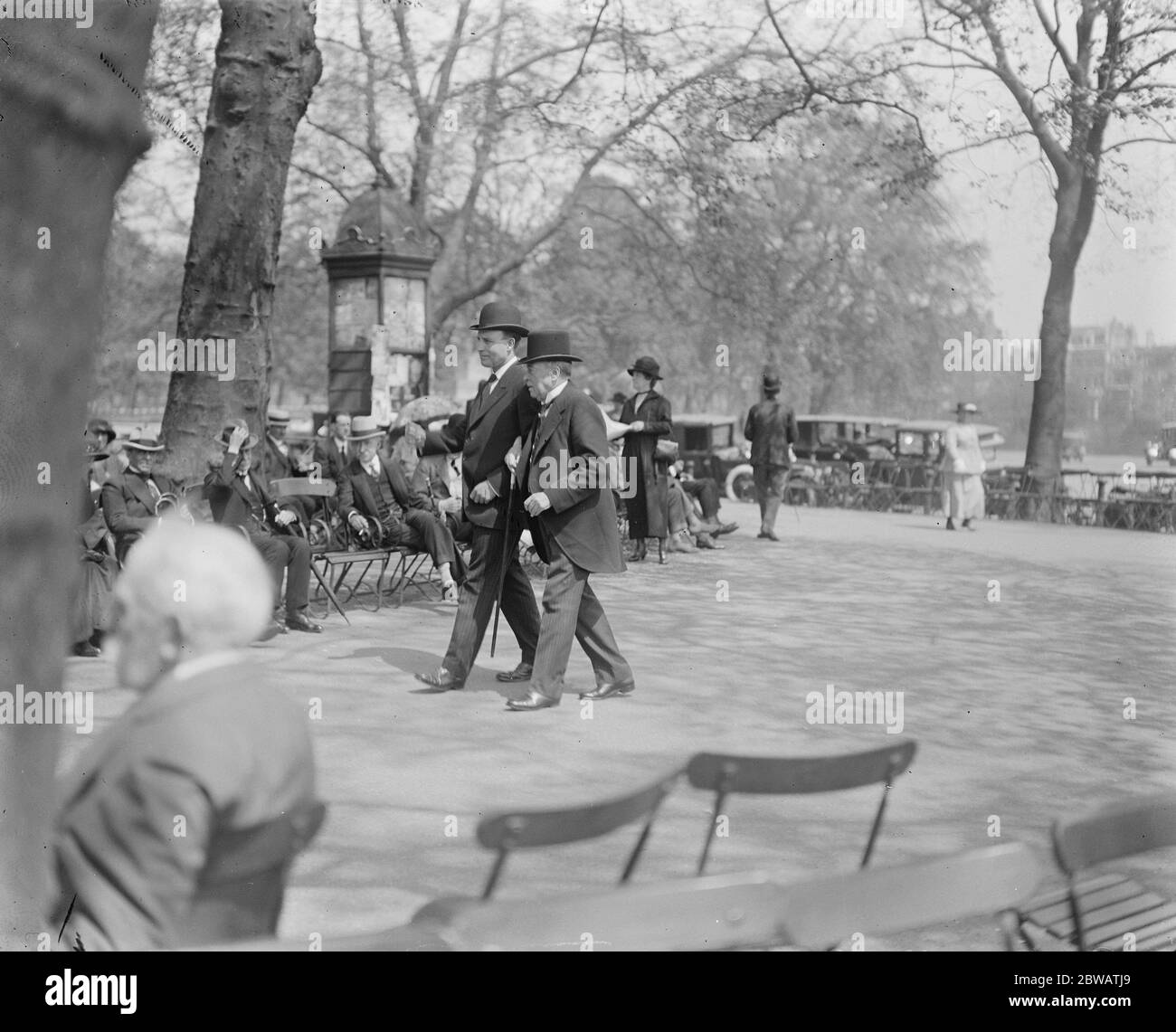 S walk Black and White Stock Photos & Images - Alamy