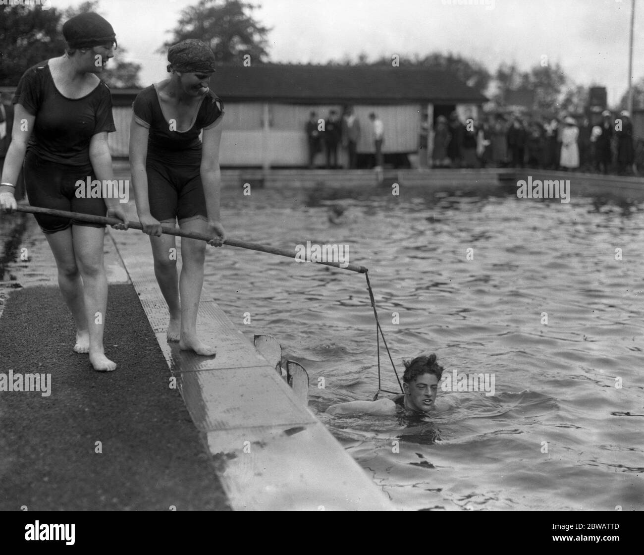 Tonbridge pool Black and White Stock Photos & Images - Alamy