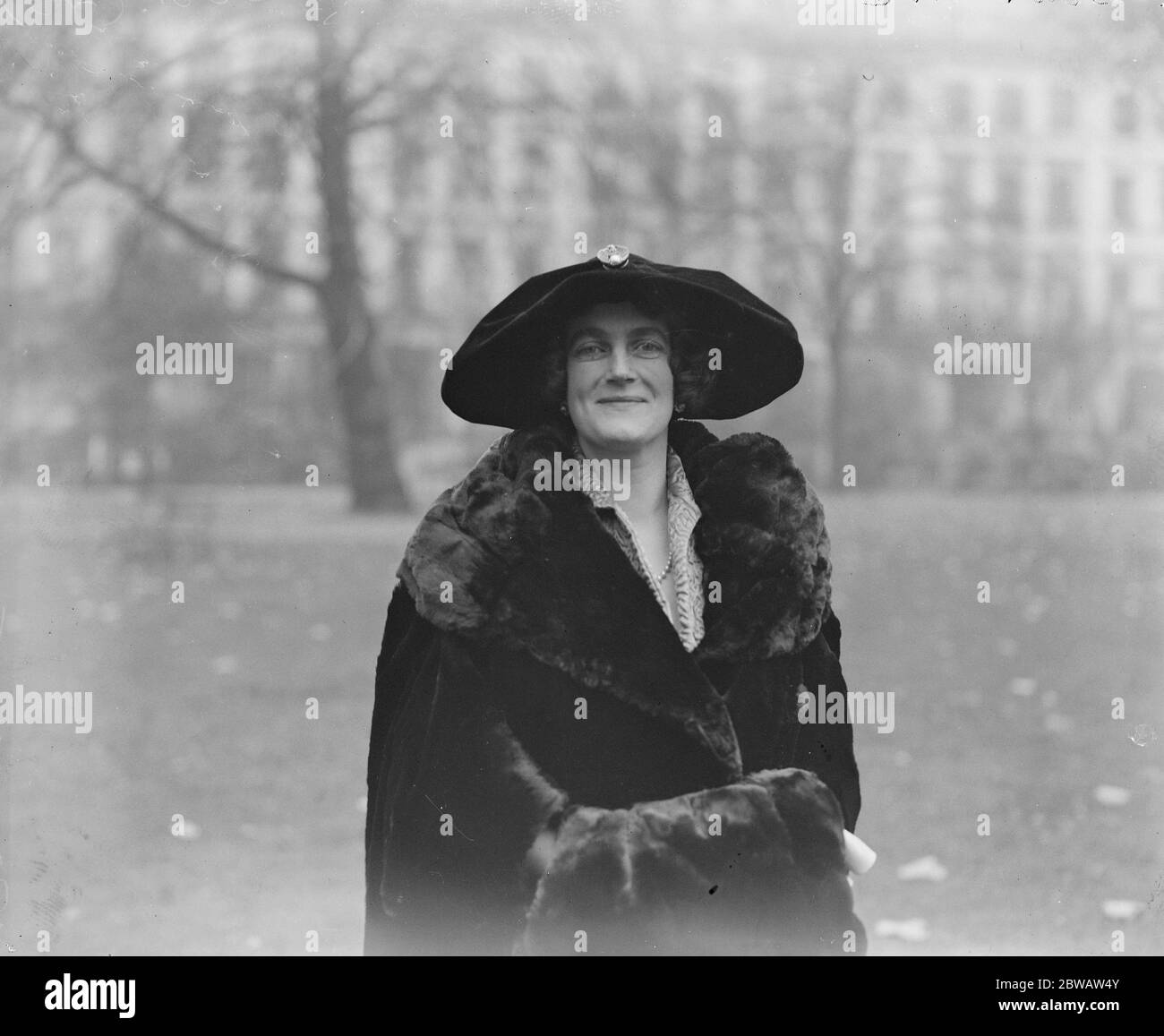 Mrs Winston Churchill goes to Dundee to fight her husbands political ...