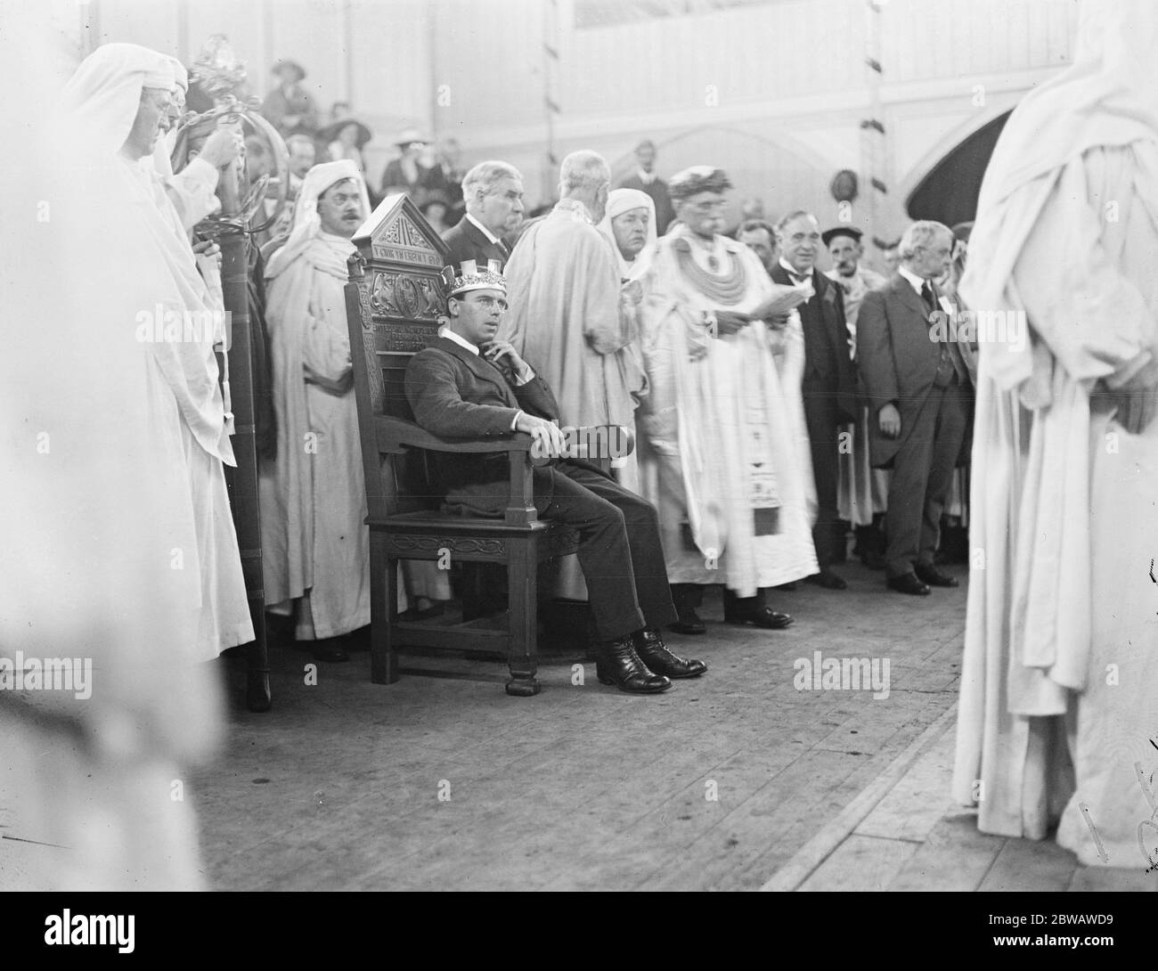 Chairing of the bard hi-res stock photography and images - Alamy