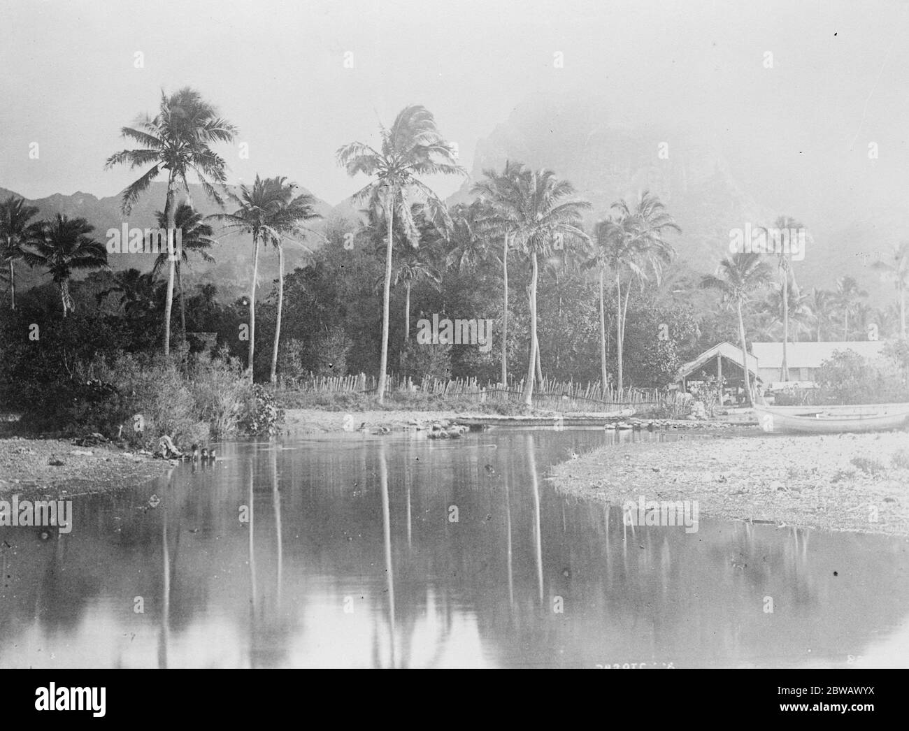 Rarotonga rarotonga Black and White Stock Photos & Images - Alamy