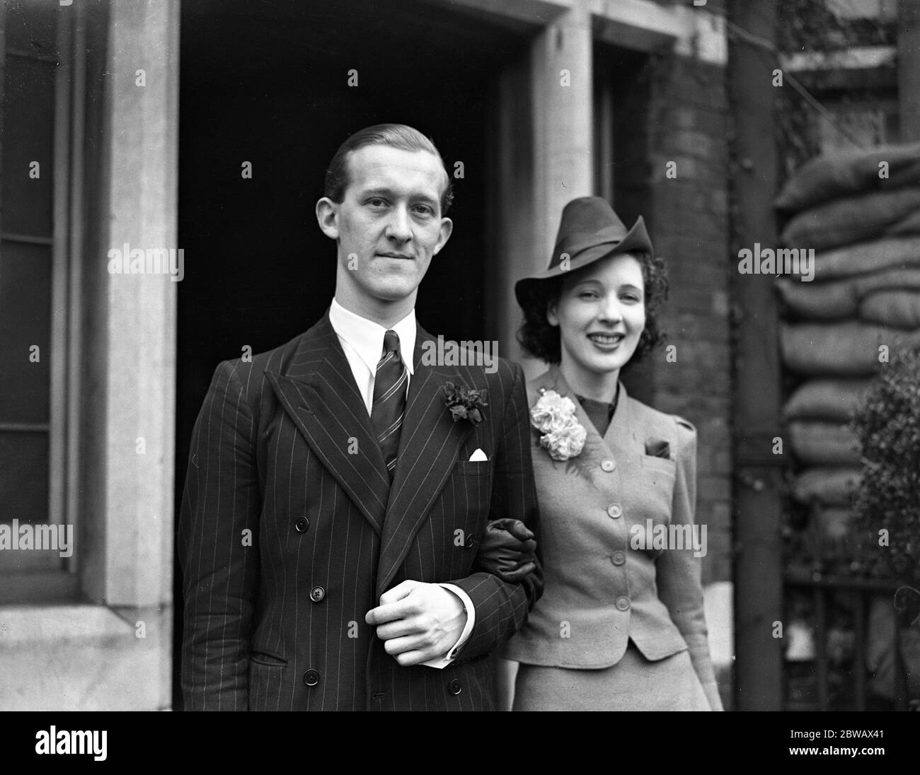 Kensington office Black and White Stock Photos & Images - Alamy