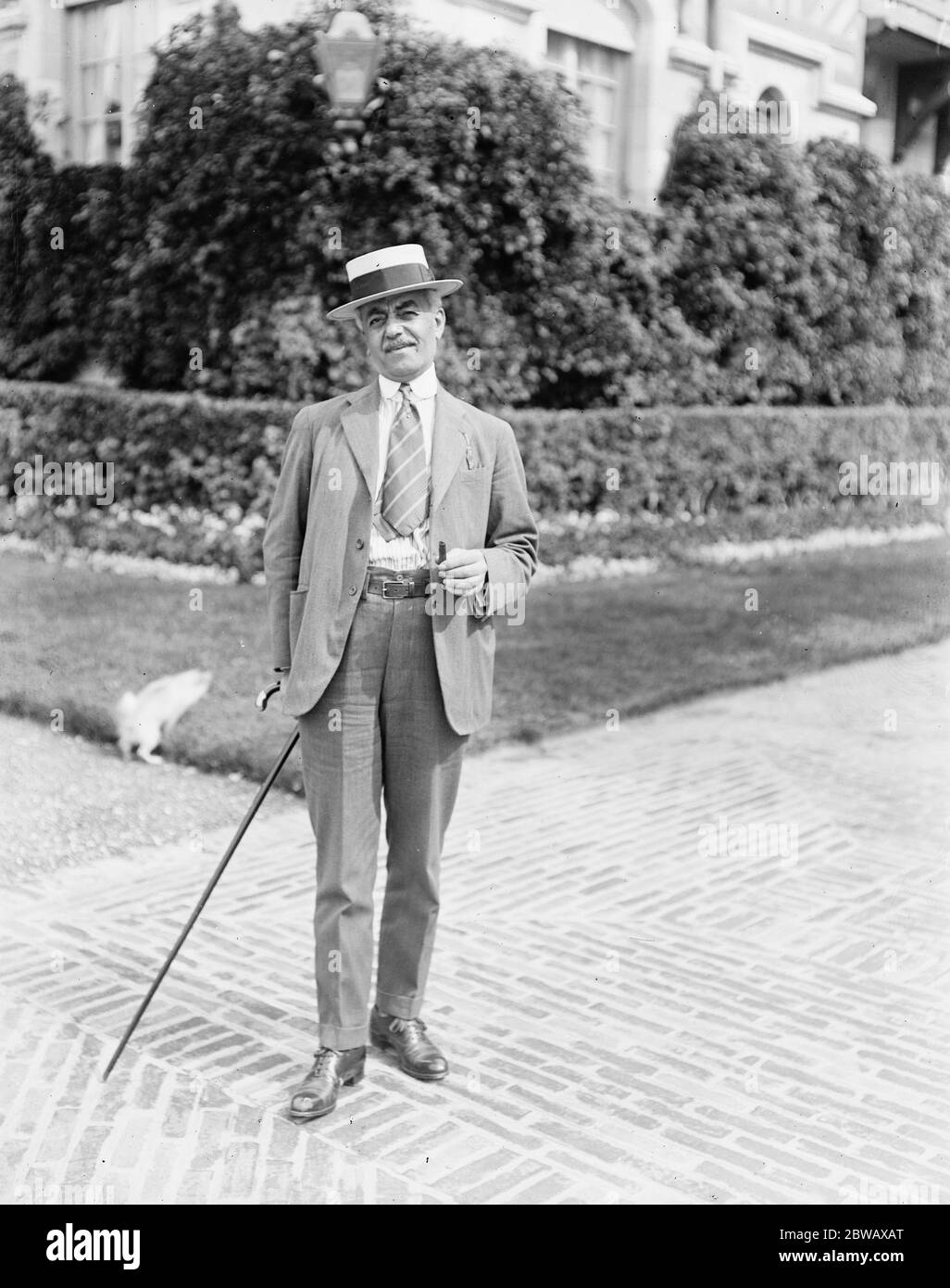 George moore hi-res stock photography and images - Alamy