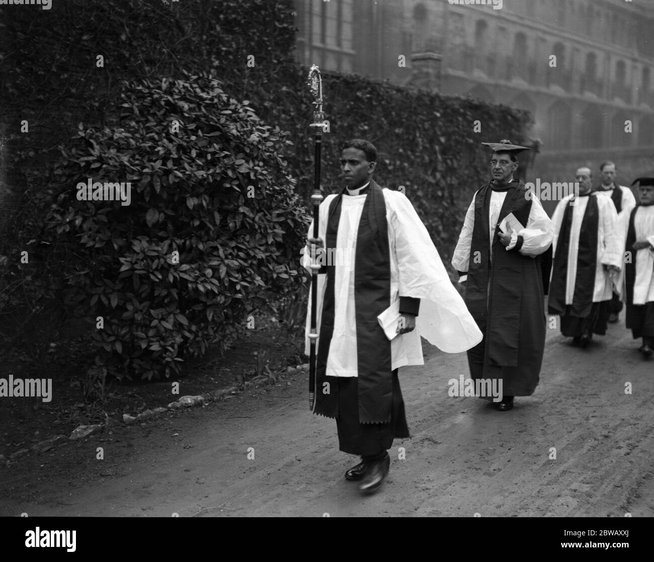 1920s clergy men hi-res stock photography and images - Alamy