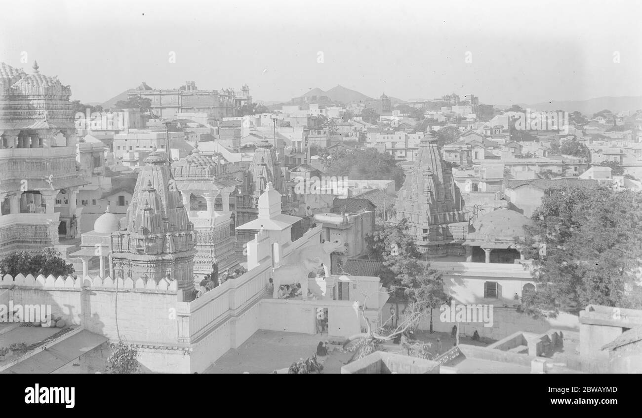 India 1920s hi-res stock photography and images - Alamy