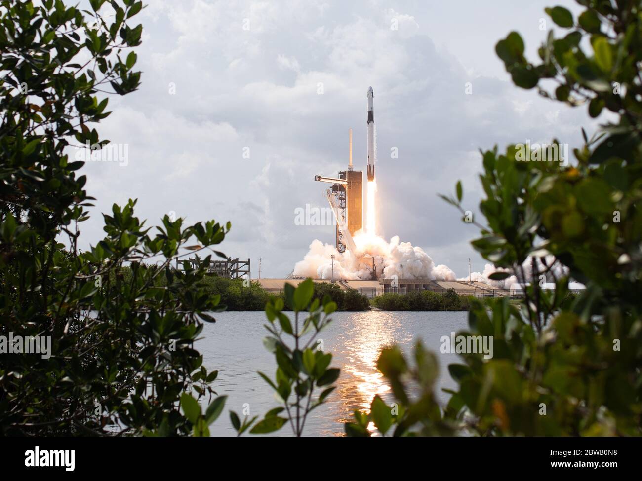 Launch complex 39a hi-res stock photography and images - Alamy