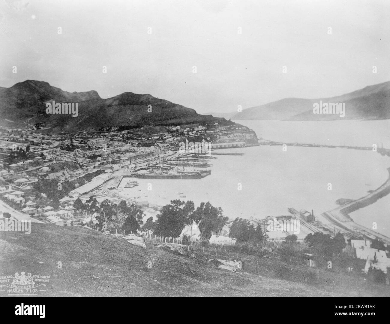 Lyttelton harbour hi-res stock photography and images - Alamy