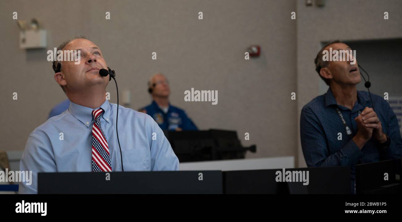 Nasa director of flight operations hi-res stock photography and images ...