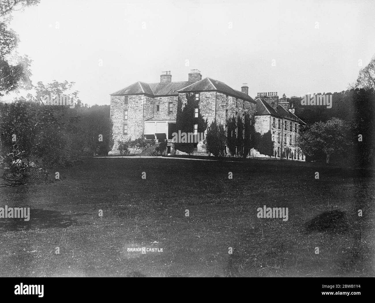 Where Mr Lloyd George and his colleagues will stay in Scotland . Mr ...