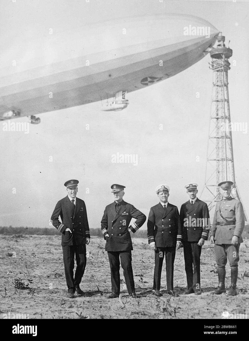 American military giant dirigible hi-res stock photography and images ...