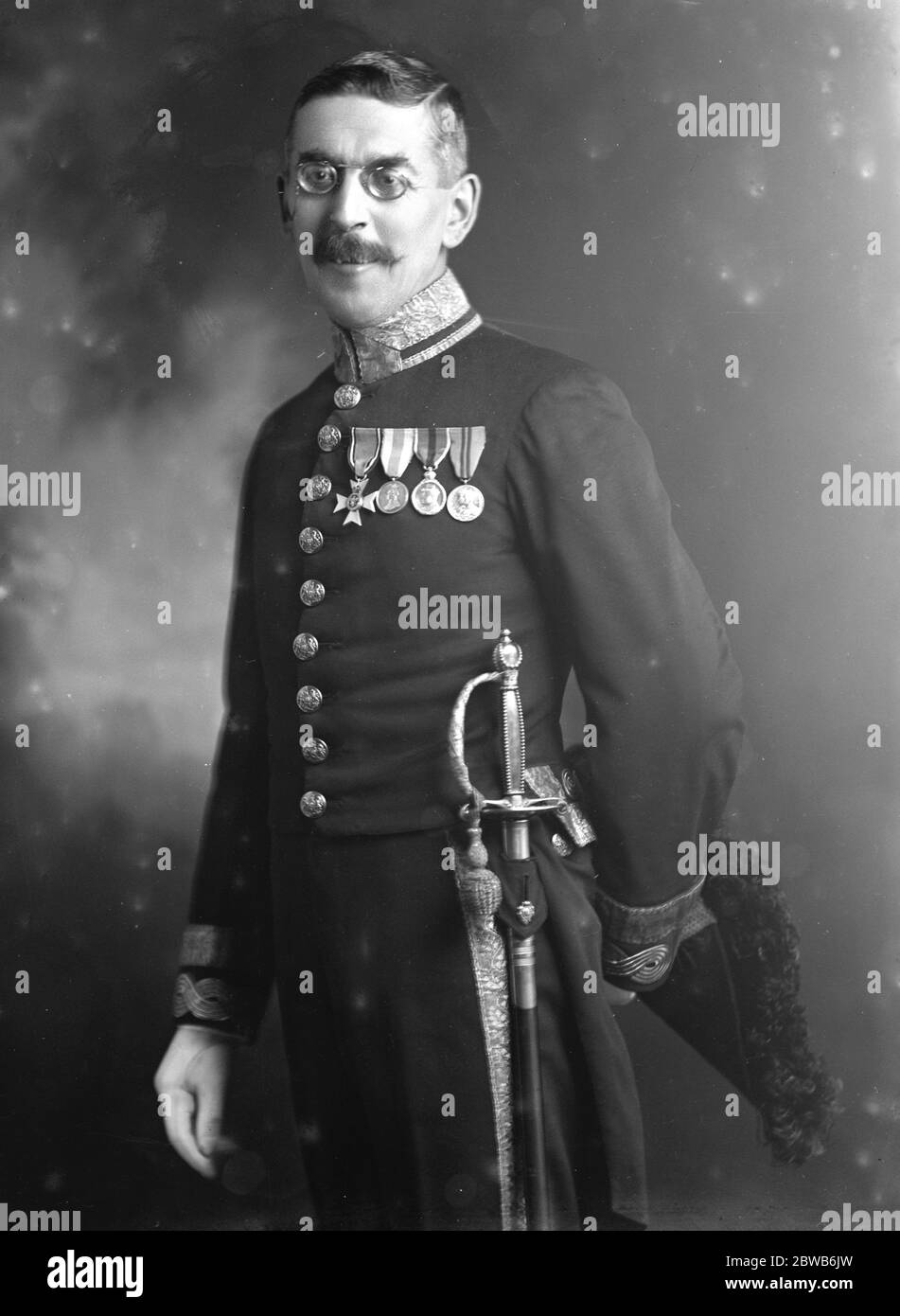 Black bicorne hi-res stock photography and images - Alamy