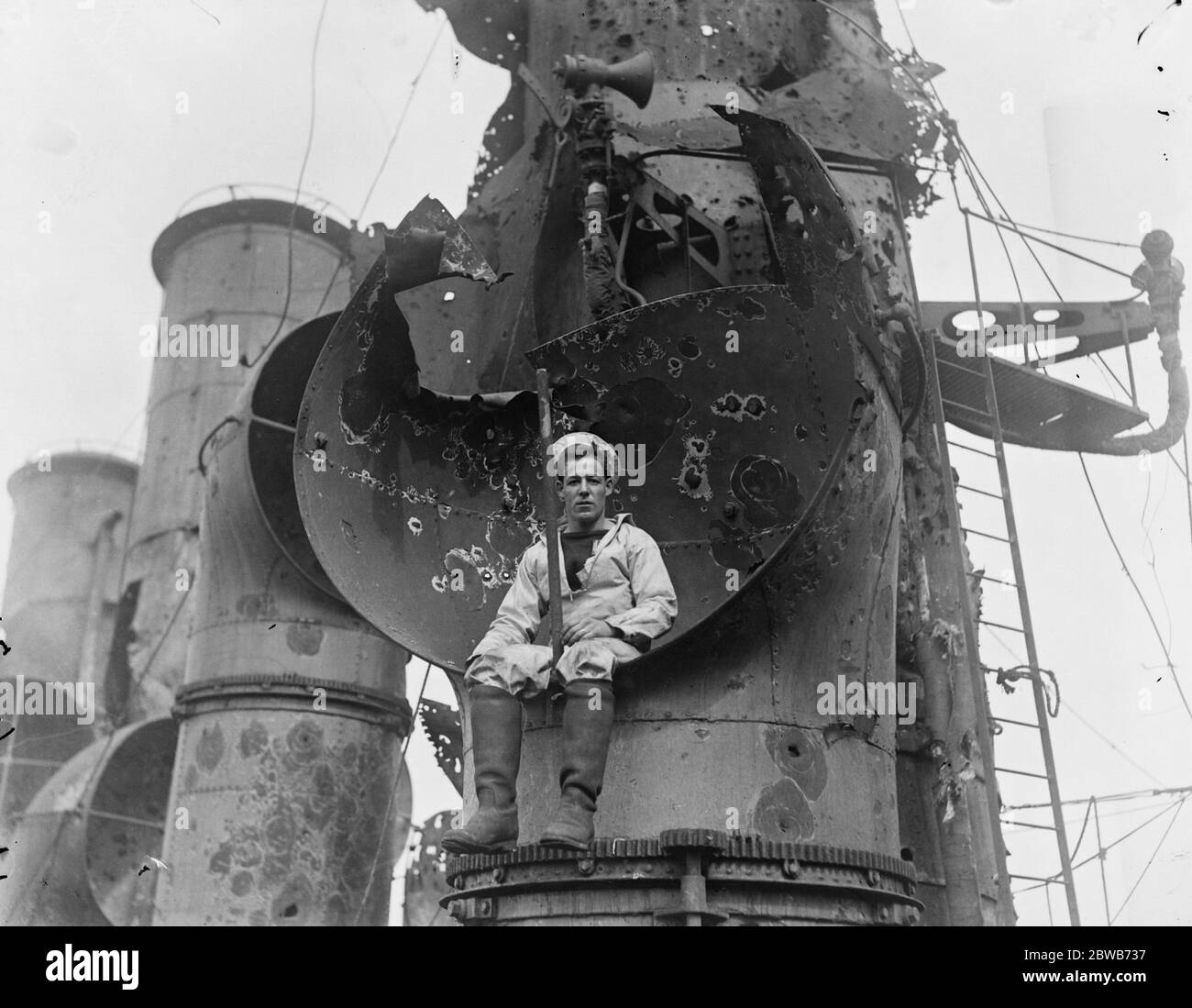 HMS Vindictive was a British protected cruiser . On 23 April 1918 she ...